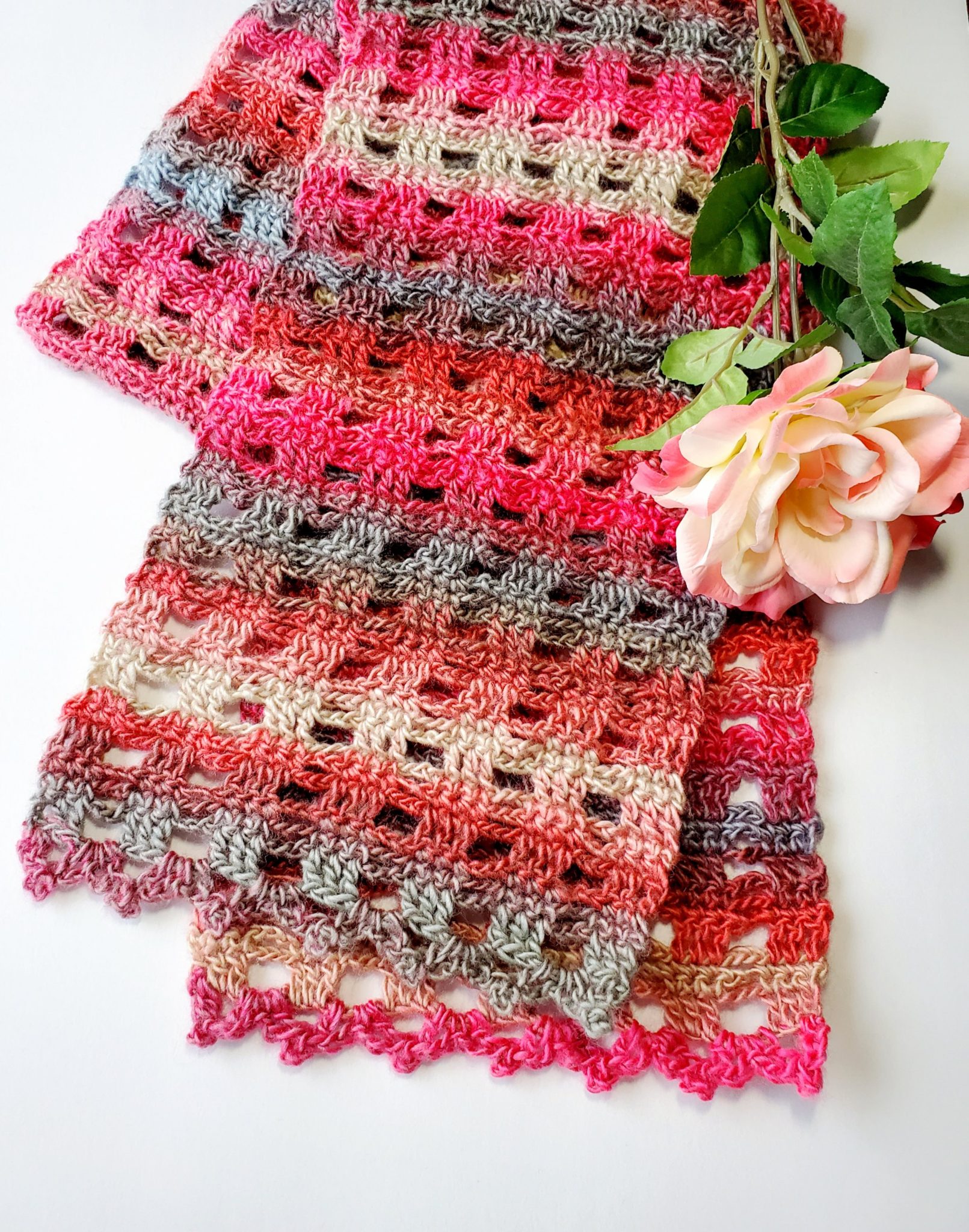 Soft Trellis Scarf - HandmadebyRaine