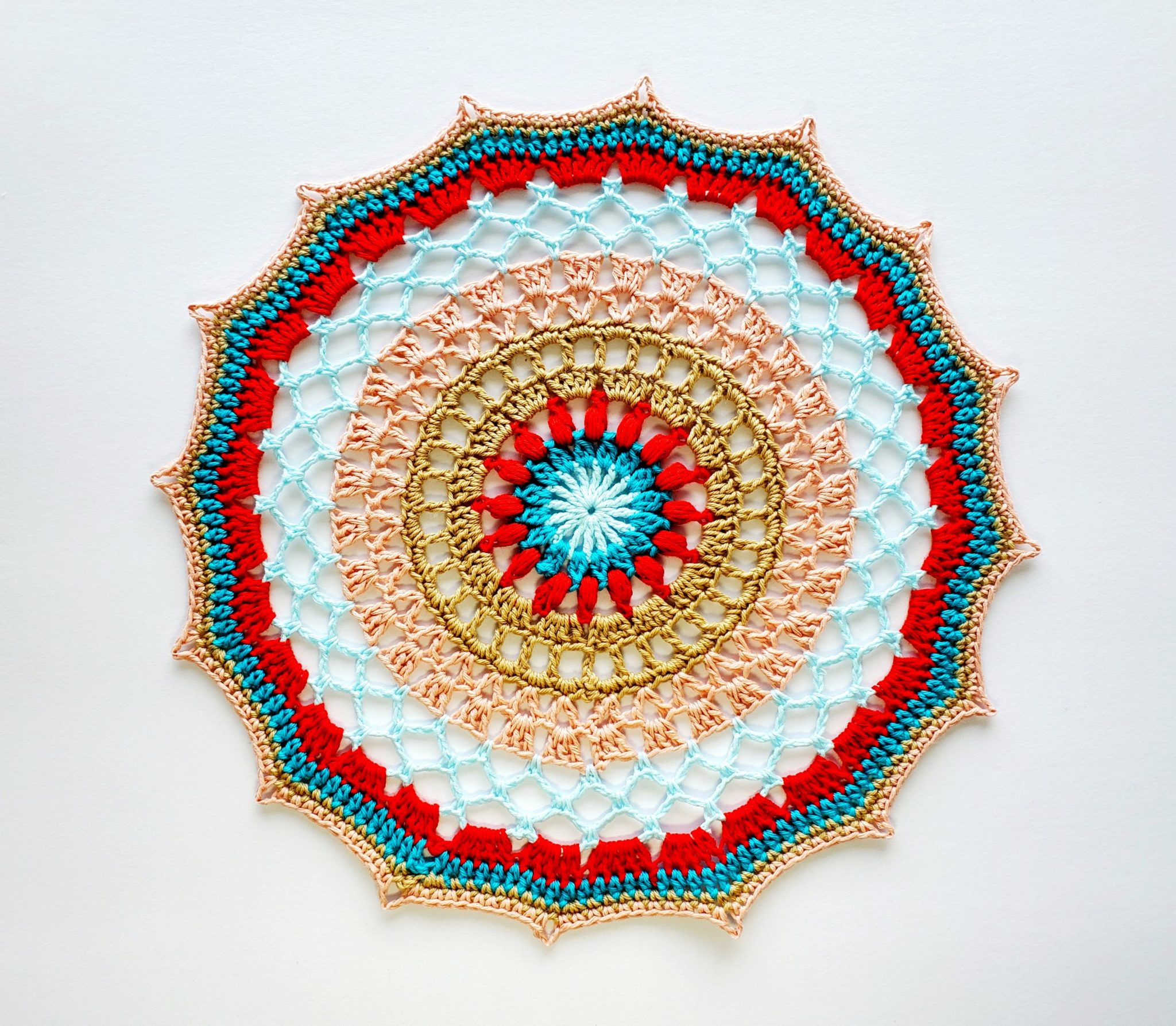 Fiesta Mandala - HandmadebyRaine