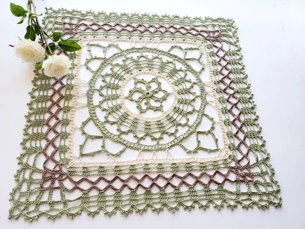 11 Free Green Crochet Patterns - HandmadebyRaine