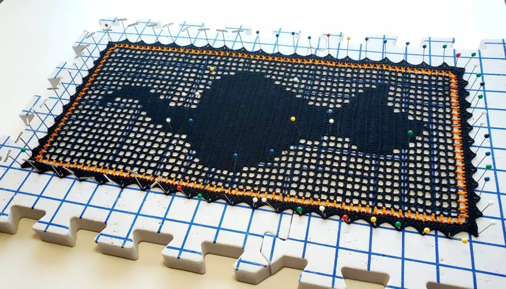 Black Cat Table Runner - HandmadebyRaine