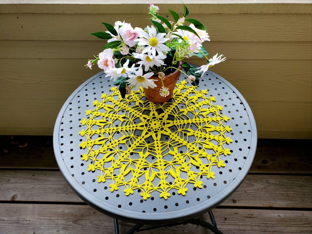 Sunshine Doily - HandmadebyRaine