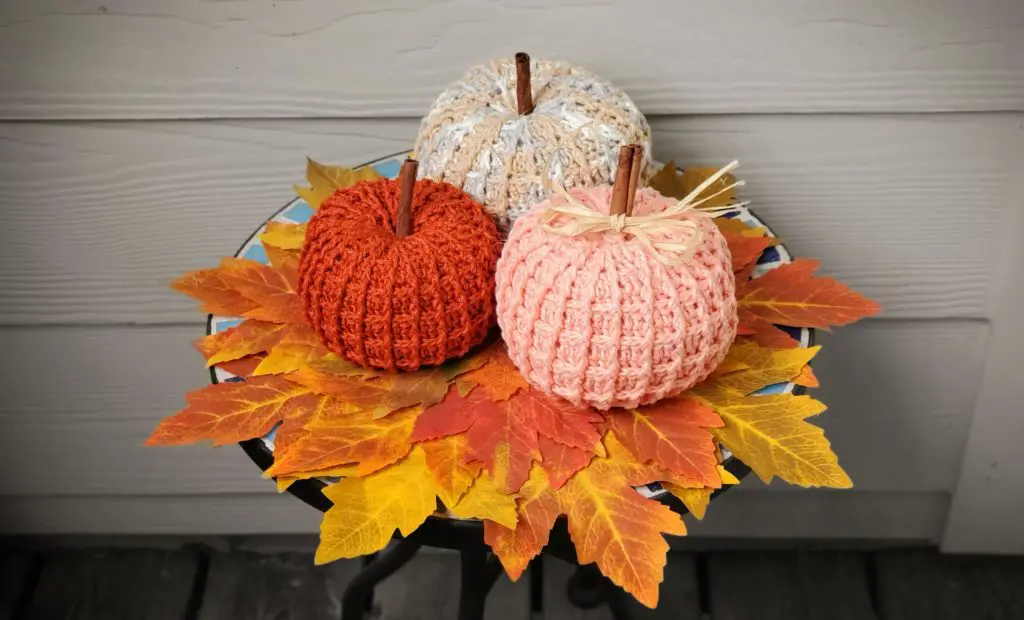 12 Free Fall Crochet Patterns - HandmadebyRaine