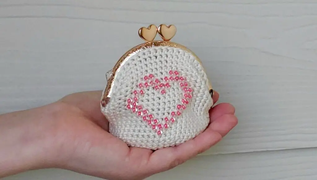 Heart Coin Purse - HandmadebyRaine