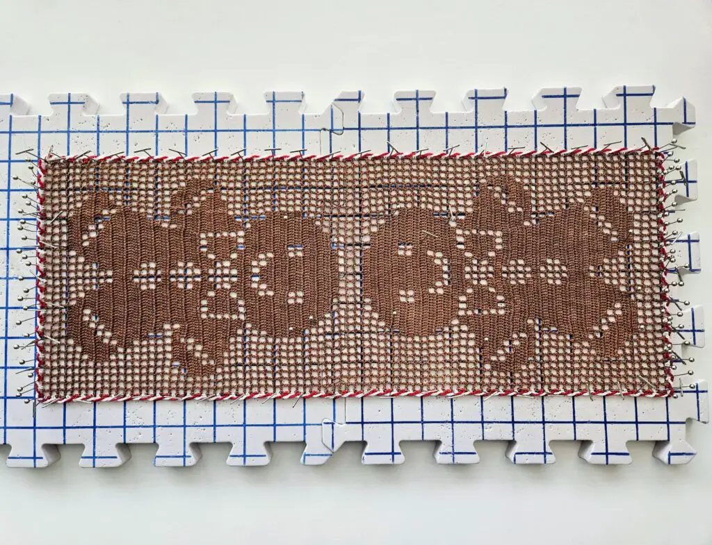 Gingerbread Man Table Runner - HandmadebyRaine