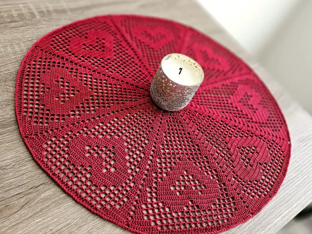 Heart Wheel Doily - HandmadebyRaine